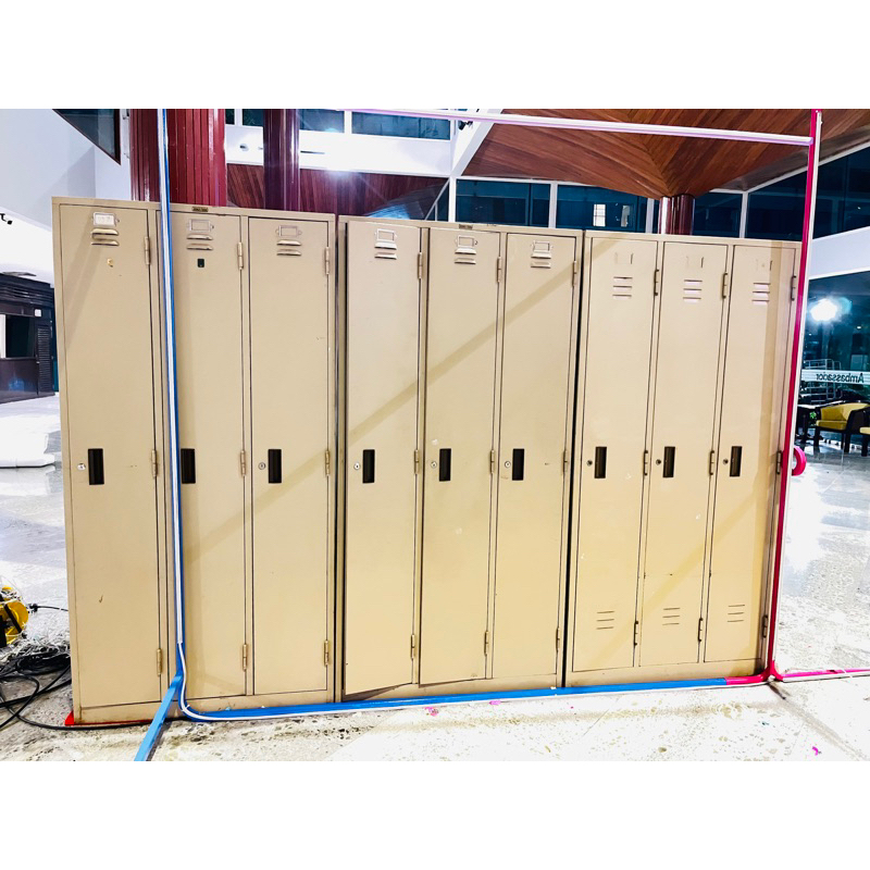 ตู้ล๊อคเกอร์ Locker ยี่ห้อ King Steel แบบ 3 ช่อง(มือสอง) | Shopee Thailand