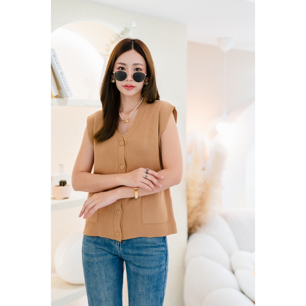 M949 200.- เสื้อทรงสวย ผ้าไหมพรม 10 สีพร้อมส่ง ขนาดสินค้า รอบอก34-42 ...