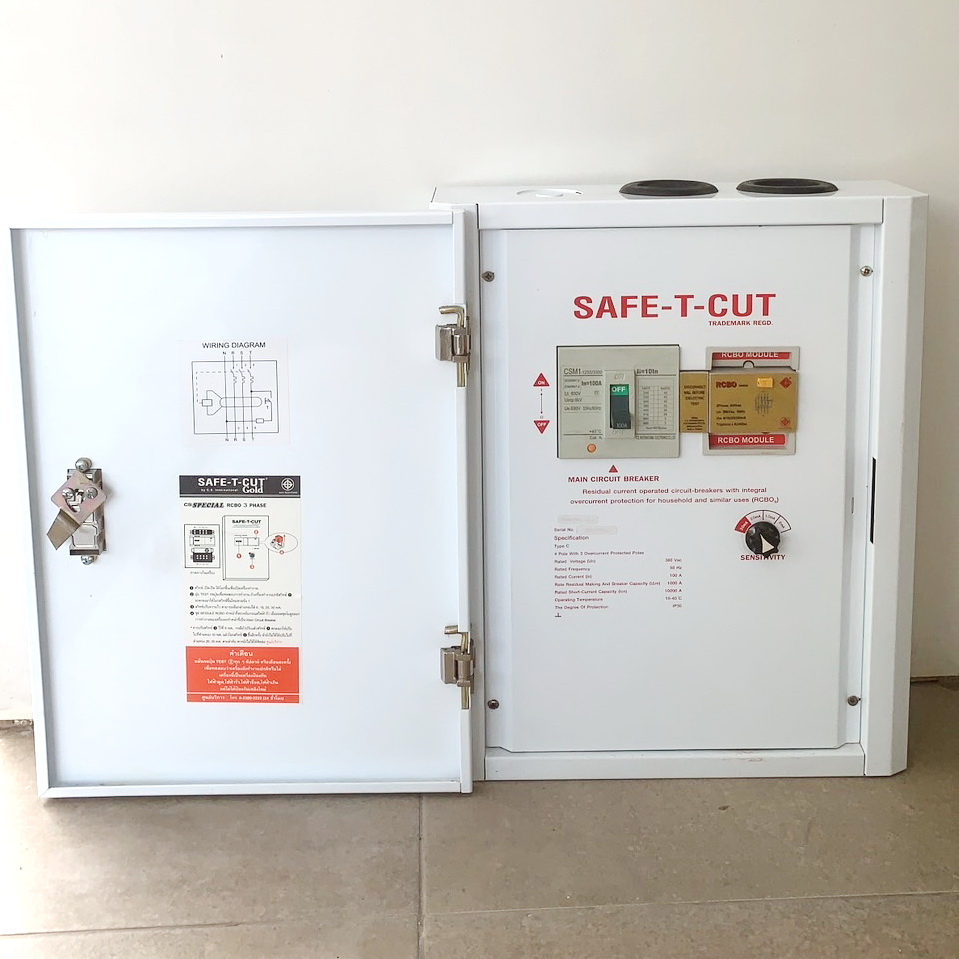 safe t cut cs special 3P 100A (PR40 CHINT) Gold S/N:CHR-4530065 มือสอง ...