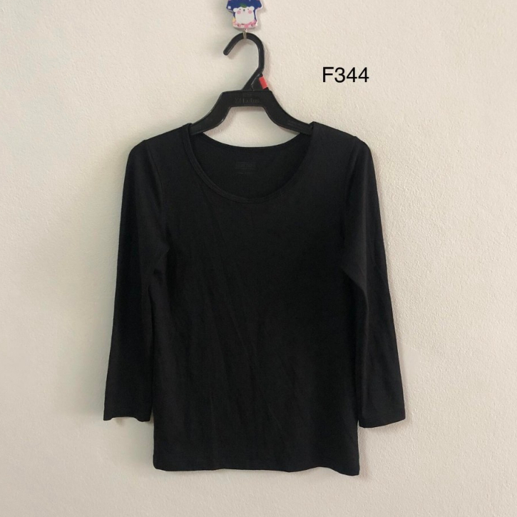 Heattech (F344) แบรนด์ uniqlo ยูนิโคล่ คอกลม | Shopee Thailand