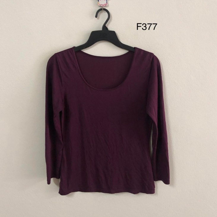 Heattech (F377) แบรนด์ uniqlo ยูนิโคล่ คอกลม | Shopee Thailand