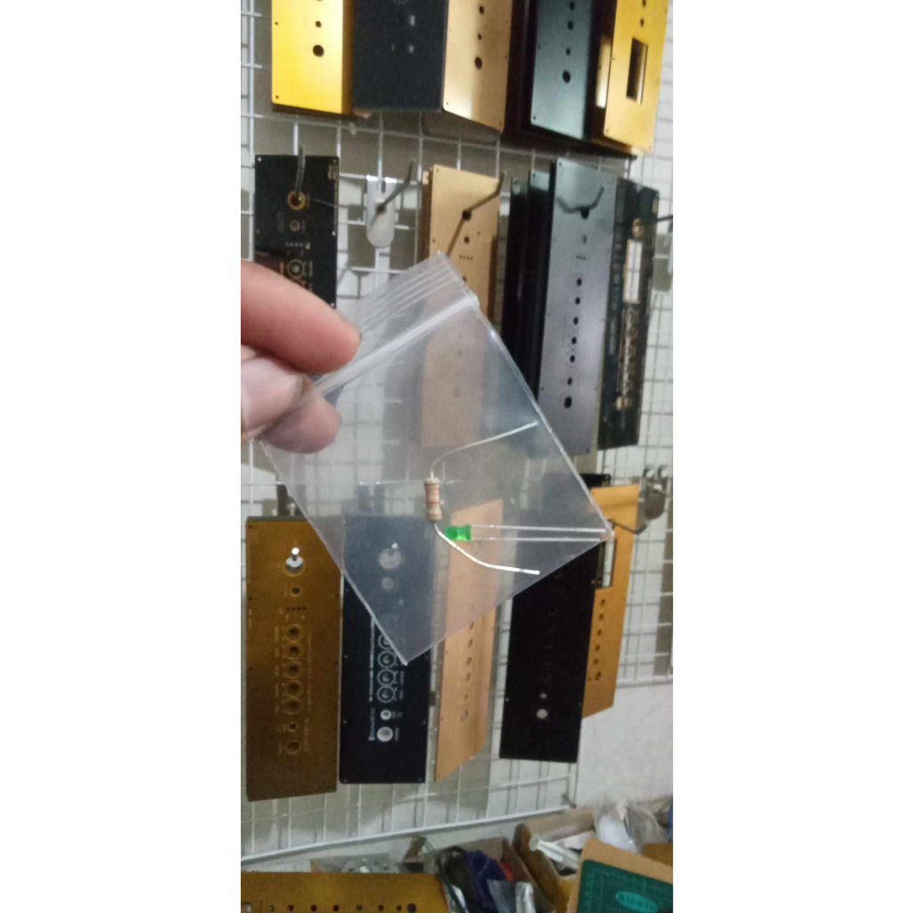 หลอด LED พร้อม R1K สำหรับใส่เพลทที่มีช่องใส่ | Shopee Thailand