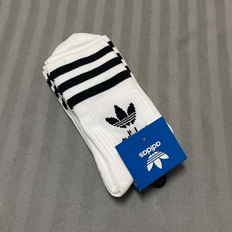 [พร้อมส่ง แท้100%‼️] (จำนวน 1 คู่) ถุงเท้า Adidas Originals Mid Cut ...