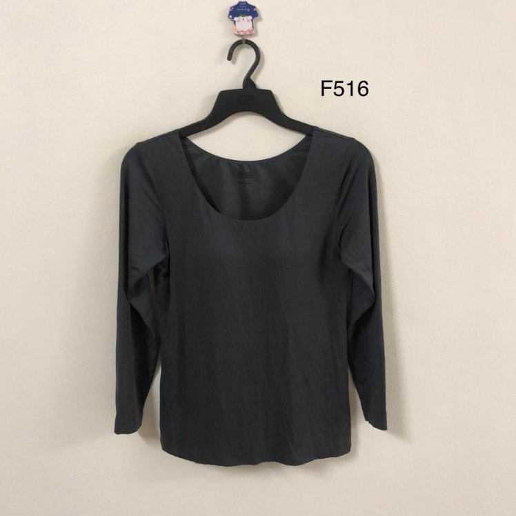 Heattech รุ่นใหม่ชนช้อป (F516) แบรนด์ uniqlo ยูนิโคล่ มีบราในตัว ...