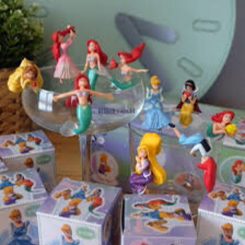 ขายดี!!! Putittoโมเดลเกาะแก้วเจ้าหญิง Disney Princess 10 ตัวยกกล่อง 480 ของแท้ Japan | Shopee ...