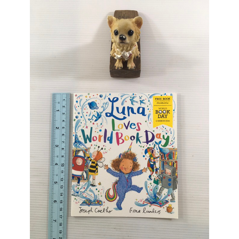 Luna loves world book day by Joseph Coelho หนังสือภาษาอังกฤษมือสองปก ... Luna loves world book day by Joseph Coelho หนังสือภาษาอังกฤษมือสองปก ...