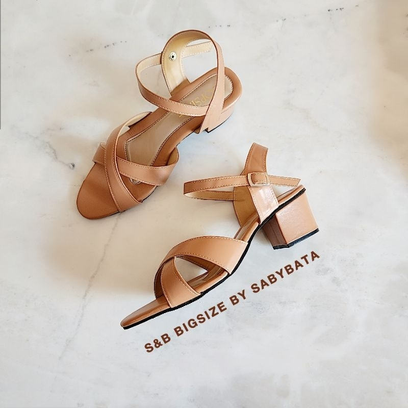 รองเท้าไซส์ใหญ่ รุ่น New Katie 41-45 รัดส้น หน้าไขว้ bigsize plussize ...