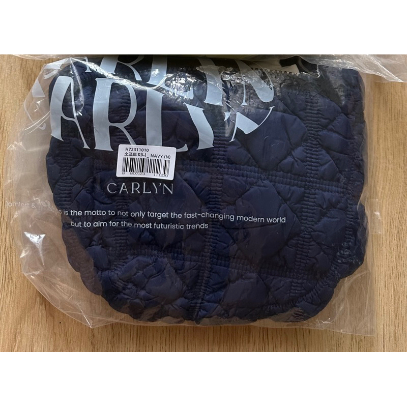 กระเป๋า carlyn soft mini ของแท้ พร้อมส่ง | Shopee Thailand