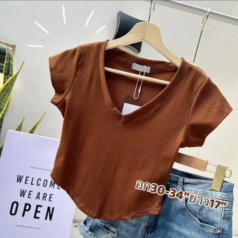 021 พร้อมส่ง*เสื้อยืดผ้ายูนิโคล่คอวีชายโค้งพอดีตัว งานป้าย DEE..ZYY ผ้าสวยใส่สบายแมทช์ง่ายได้ทุ ...