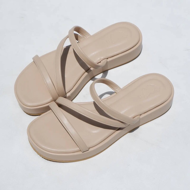 EVA.FLORIDA แนะนำ+1ไซส รองเท้าส้นเตารีดสุดนุ่ม งานดีสุดๆ แนะนำเลยค่ะใส่ ...