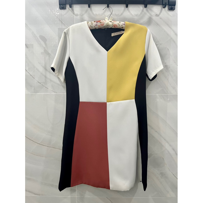 crayon band เครยอน เดรส ทำงาน รุ่นหายาก สีอิฐ เหลือง | Shopee Thailand