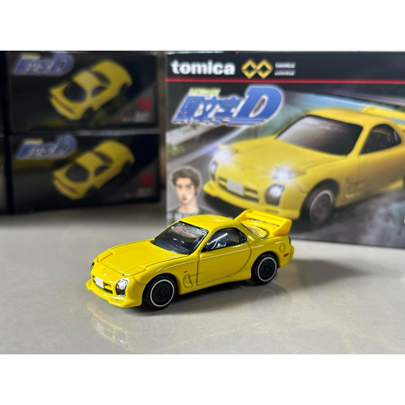 Initial D RX-7 (Keisuke Takahashi) Scale 1:64 ยี่ห้อ Tomica | Shopee ...