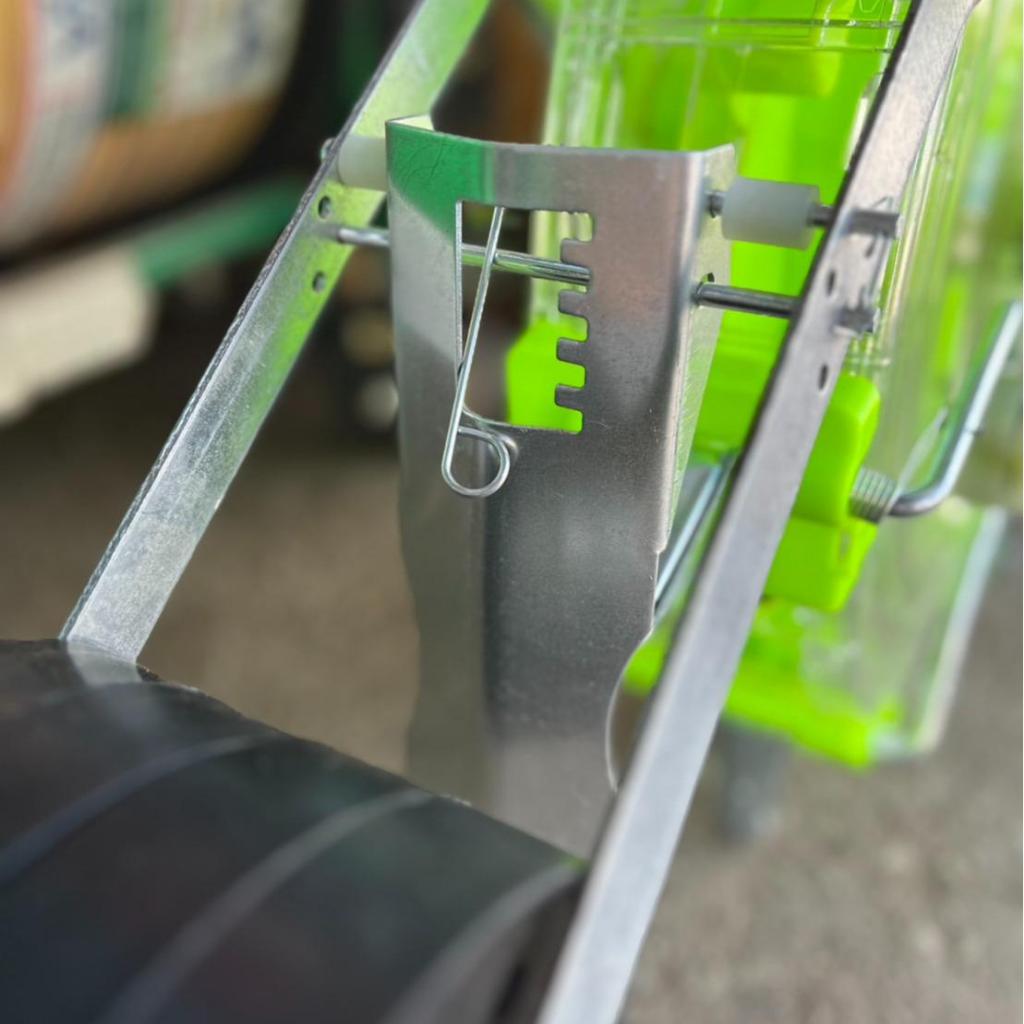 YAMADO K2 เครื่องหยอดข้าวโพดแบบเดินตาม แบบเดินหน้า-ถอยหลังได้ เครื่องหยอดเมล็ดข้าวโพด 7 ปาก ...