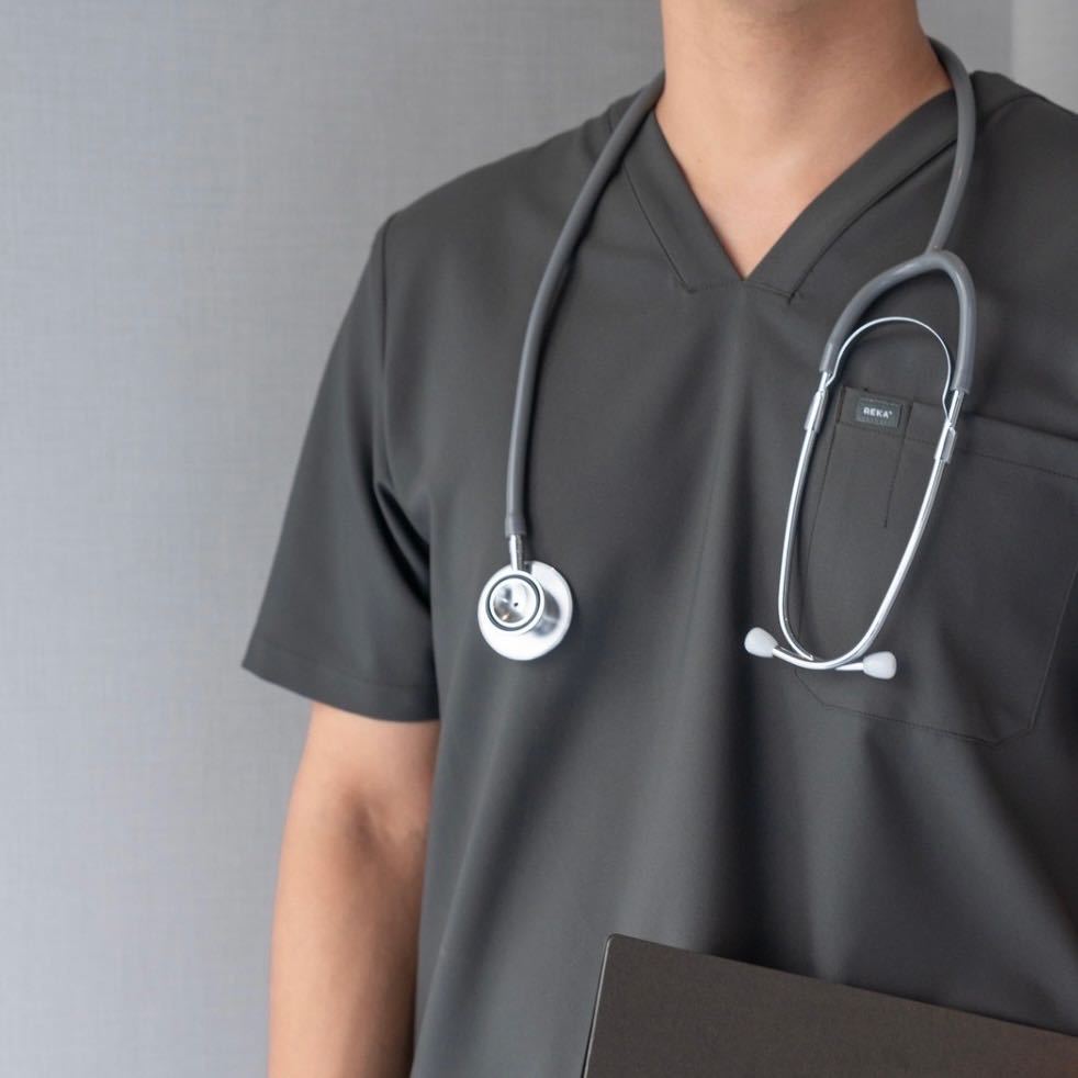 REKA SCRUBS - สี Space Grey - BEATRIX (ชุดสครับแพทย์ พยาบาล พร้อมปัก ...