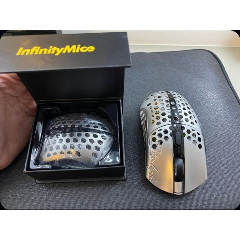 *พร้อมส่ง*Finalmouse Starlight Pro TenZ M with hump | Shopee Thailand