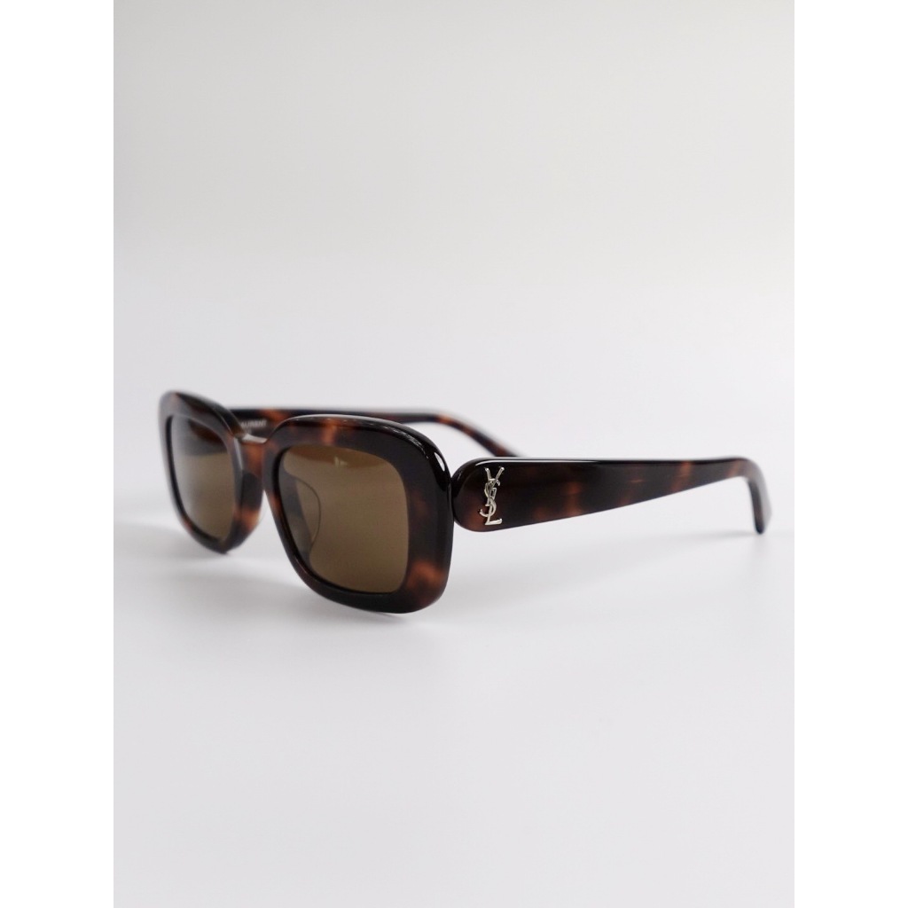 แว่นกันแดด YSL Saint Laurent รหัสSLM130 เหมาะกับคนหน้ากลม สินค้ามาใหม่ ...