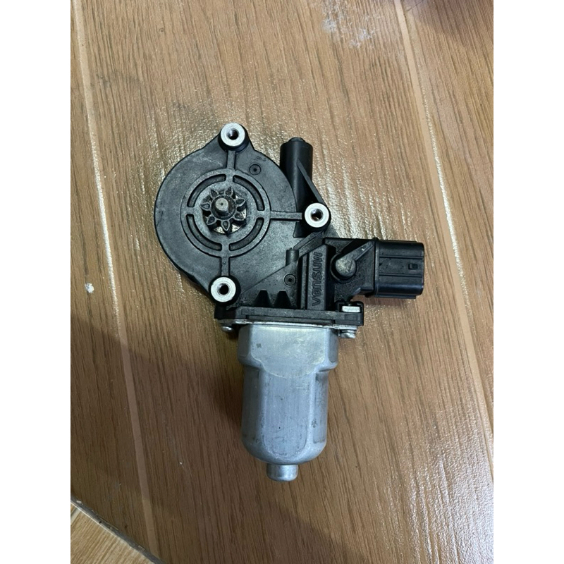 มอเตอร์กระจกไฟฟ้า ISUZU ALL NEW D-MAXประตูหน้าซ้าย2pinแท้ถอดญี่ปุ่น ...