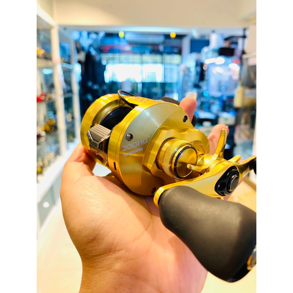 รอก SHIMANO รุ่น CALCUTTA CONQUEST ปี 2021 | Shopee Thailand
