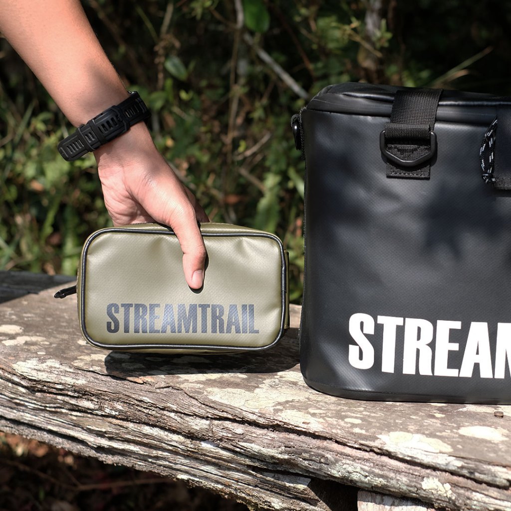 กระเป๋ากันน้ำขนาดเล็ก Stream Trail Bivalve Pouch | Shopee Thailand