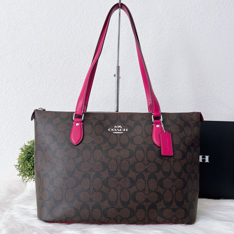 พร้อมส่งแท้💯%🇺🇸 Coach Gallery Tote In Signature Canvas • Style No ...