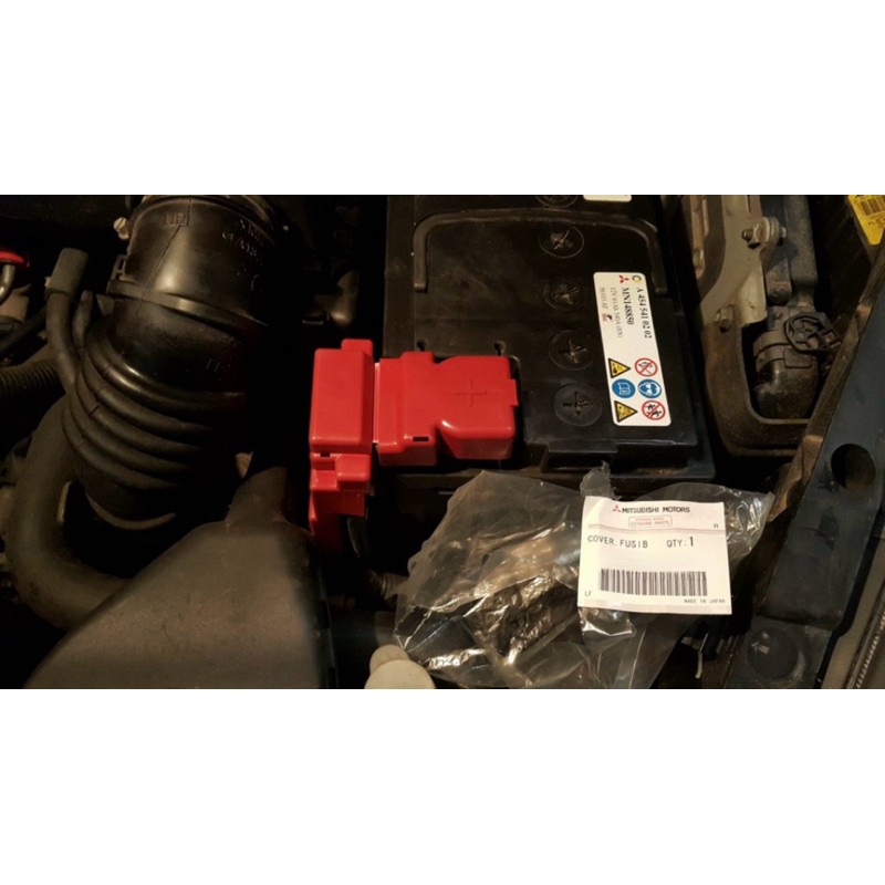 แท้ศูนย์ 💯% ฝาครอบขั่วแบตเตอรี่ Mirage, Attrage, Triton, Pajero, Space ...
