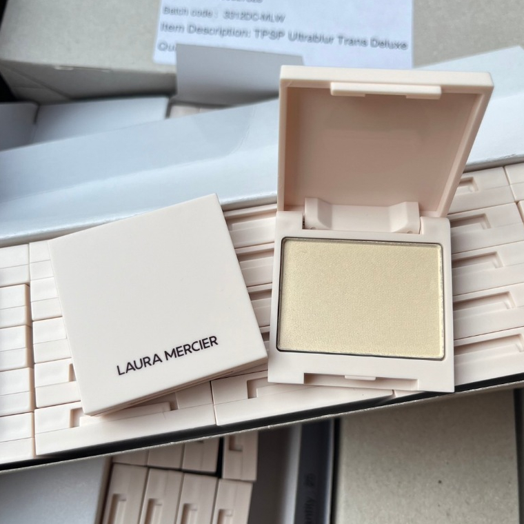 Laura Mercier Translucent Pressed Setting Powder Ultra-Blur ขนาด 2g. # ...
