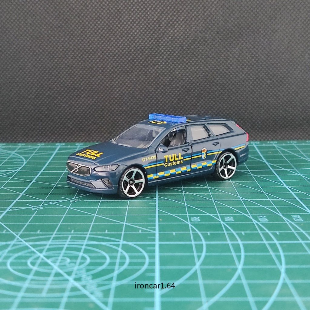 majorette volvo v90 ลาย Tull Customs Sweden หายาก | Shopee Thailand
