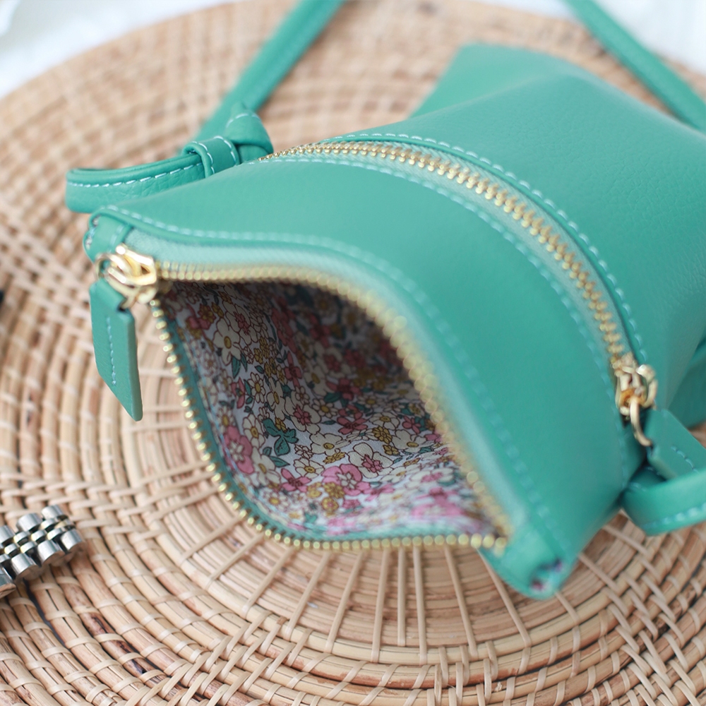 รุ่น BFF bag (กระเป๋าใส่มือถือ) | Shopee Thailand