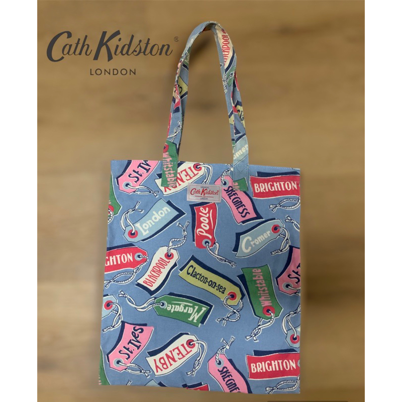 Cath Kidston ผ้าแข็ง สะพายได้ สภาพดี | Shopee Thailand