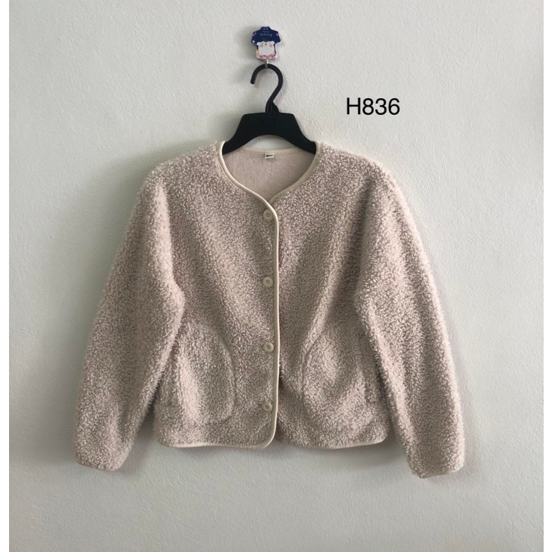 เสื้อแจ็กเกตกันหนาว ผ้าเหมือนขนแกะ (H836) แบรนด์ uniqlo ยูนิโคล่ | Shopee Thailand