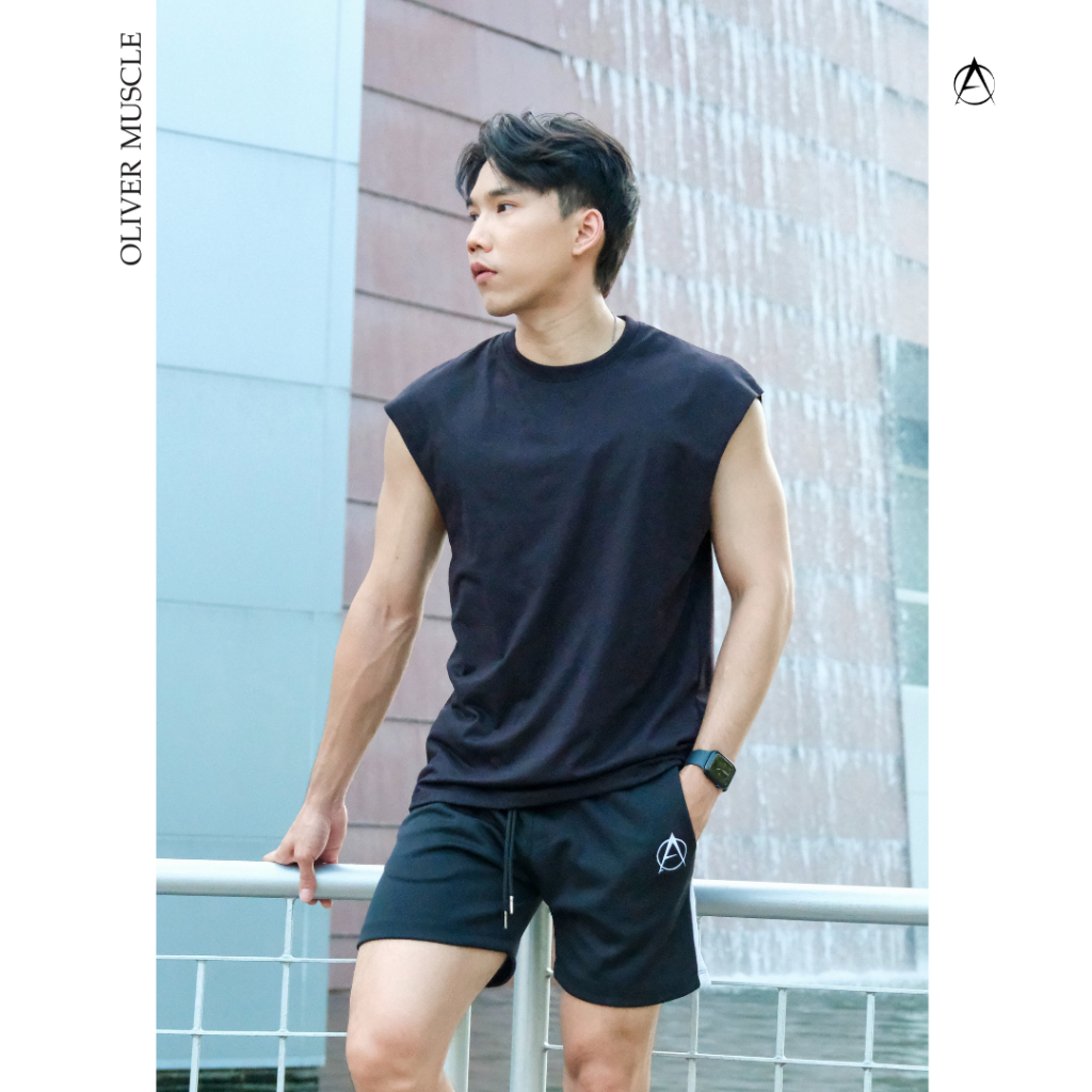 OLIVER MUSCLE เสื้อยืดแขนกุดทรงเกาหลี สีพื้น ผ้านุ่ม ใส่สบายไม่ร้อน ...