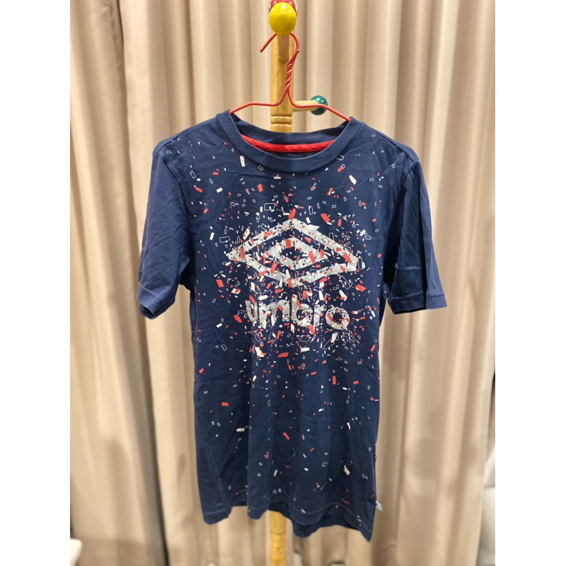 ส่งต่อเสื้อยืดผู้ชาย Umbro ของแท้!!! | Shopee Thailand