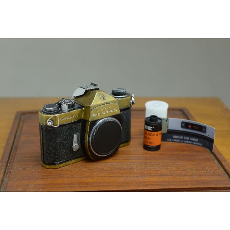 Pentax spotmatic sp (body) บอดี้ทองหลือง ระบบกลไกทำงานปกติดี กล้องใช้ ...