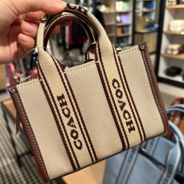 **พร้อมส่ง ของแท้** Coach Smith Mini Tote มีสายยาว รุ่นใหม่ | Shopee ...