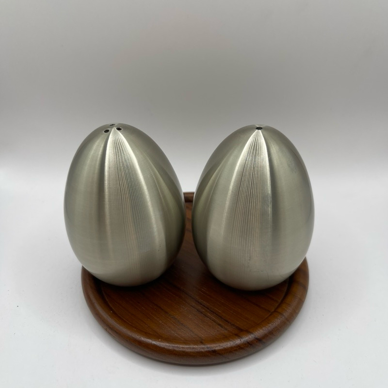 PE2 ที่ใส่เกลือ พริกไทย ทำจากดีบุก สินค้าไทย ของที่ระลึก ของฝาก | Shopee Thailand