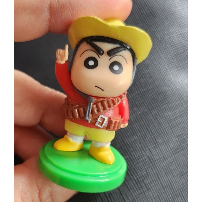 **Used** Choco egg Crayon Chin chan The movie ชินจัง มือสอง ขนาดประมาณ ...