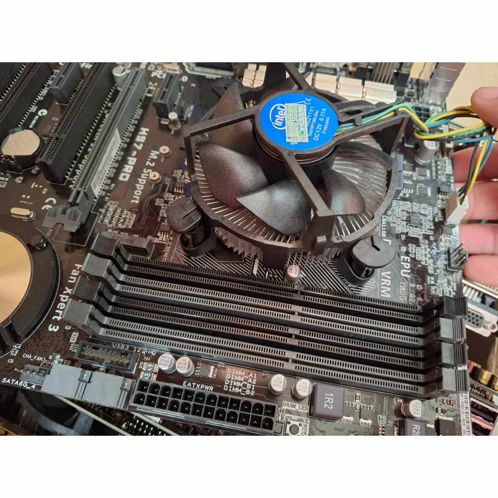 ชุด CPU i5-4690 3.5 Ghz พร้อมบอร์ดใหญ่ ใส่ M.2 ได้ ใส่แรมได้ 4 ช่อง ...