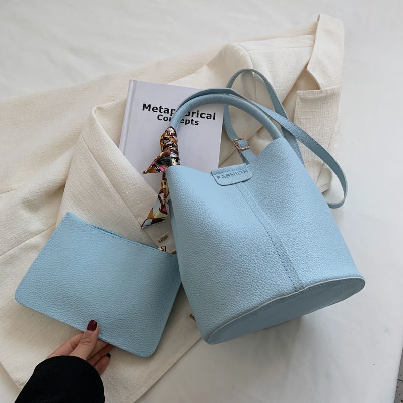 [BG108] กระเป๋าหนังPU กระเป๋าหูหิ้ว ถือสะพายไหล่ ทรงถัง ดีไซน์เรียบง่าย สำหรับผู้หญิง | Shopee ...