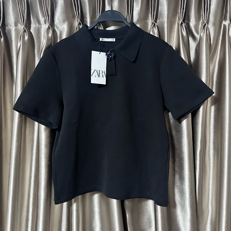 Zara เสื้อโปโล กระดุมประดับคริสตัล ของใหม่ ราคาเต็ม 1490 ออกจากช็อป เซ็นทรัลเอ็มบาสซี่ | Shopee ...