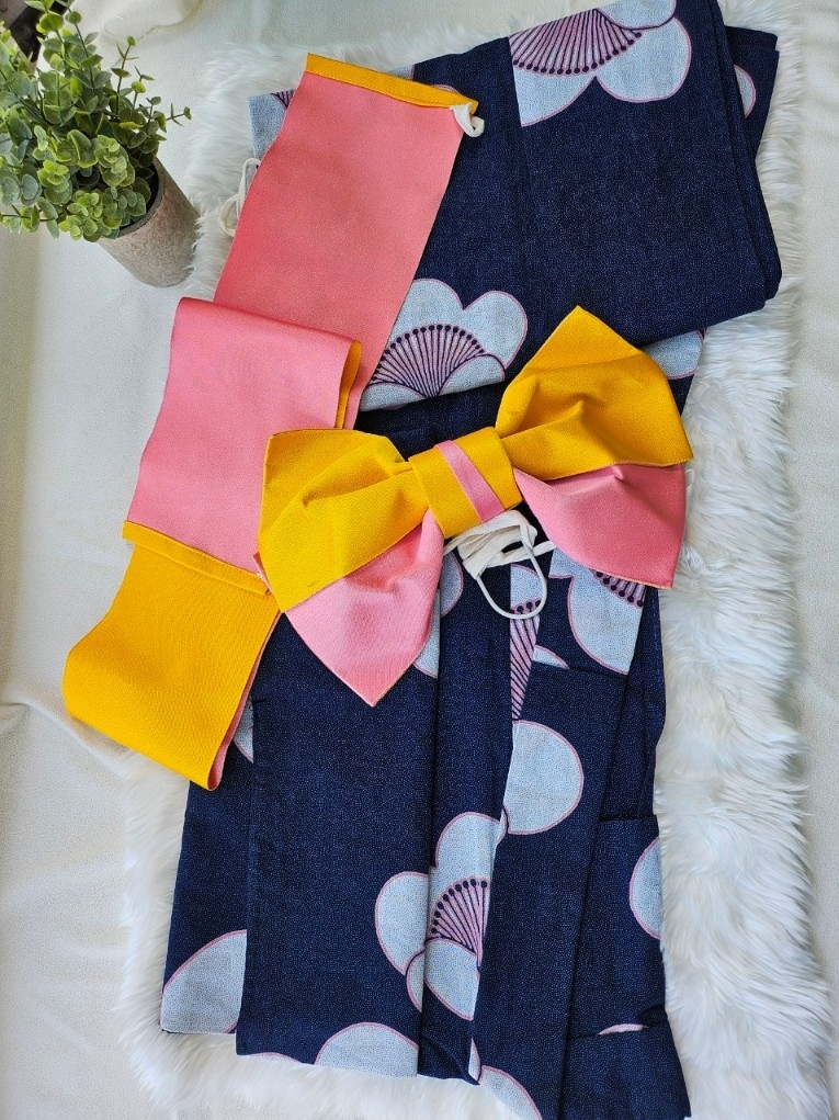 Yukata set ชุดยูกาตะ ลายดอกSakura+ โอบิสำเร็จรูป(ฟรีไซส์) ผู้หญิง มือ ...