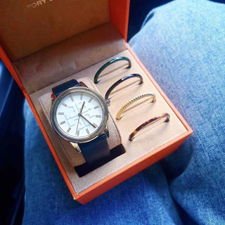 tory burch watch ราคาพิเศษ | ซื้อออนไลน์ที่ Shopee ส่งฟรี*ทั่วไทย!