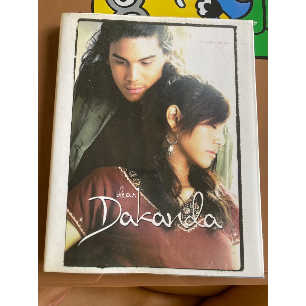 หนังสือ กล่องไปรษณีย์สีแดง ปก dear dakanda | Shopee Thailand