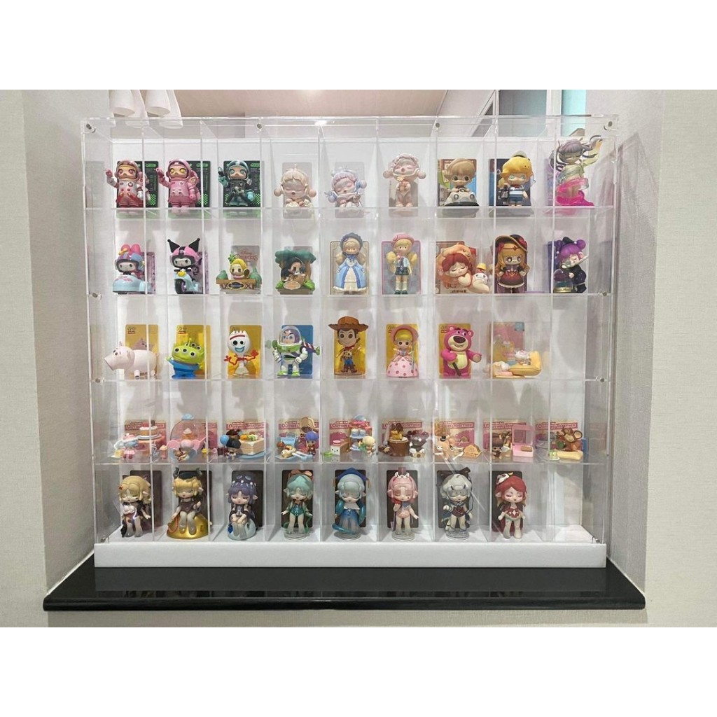 ตู้อะคริลิคแบบแบ่งช่อง 45 ช่อง สำหรับใส่โมเดล ฟิกเกอร์ต่างๆ เช่นArttoy ...