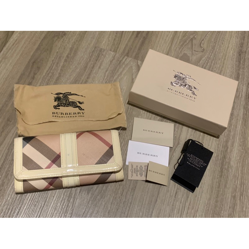 (used) Burberry nova check continental wallet | Shopee Thailand