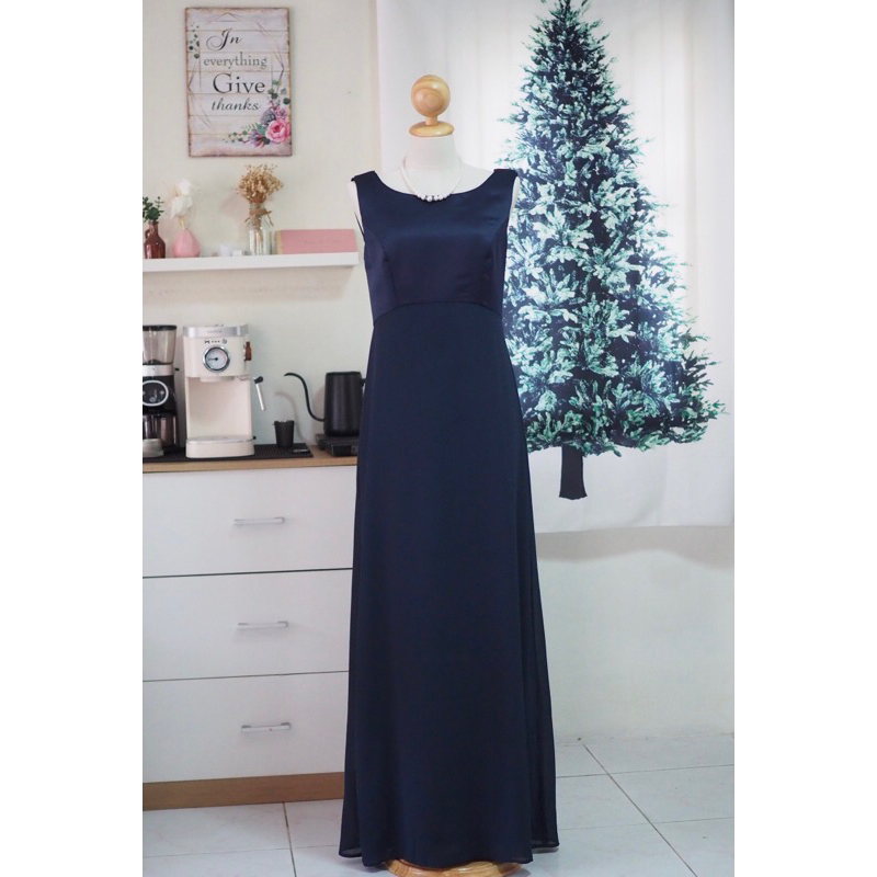 เดรสยาวสีกรมท่า ถ่วงหลังแบรนด์ Jordan Size M | Shopee Thailand