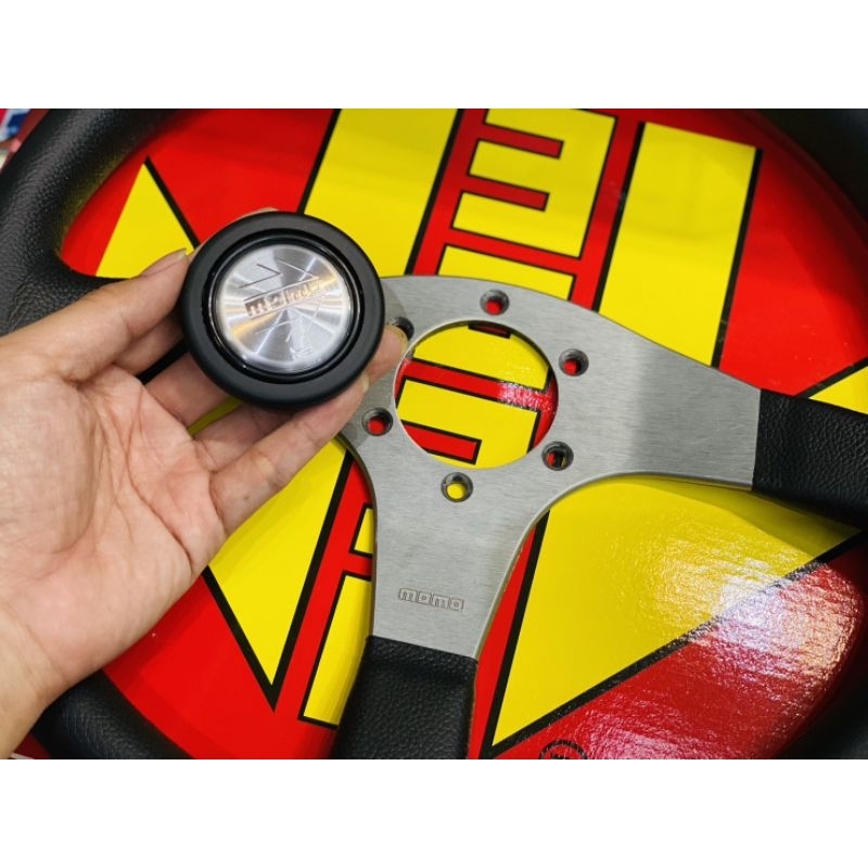 พวงมาลัย MOMO D35 NSX 350mm พวงแท้ พวงแต่ง พวงซิ่ง รถยนต์ Steering wheel มือสอง สภาพสวย สมบูรณ์ ...