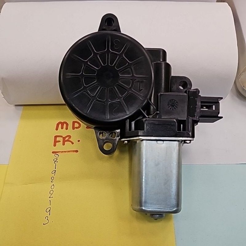 มอเตอร์ยกกระจกด้านหน้าขวามือ Mazda 2 ตัวแรก หน้าขวา งานเทียบใหม่ รับ ...