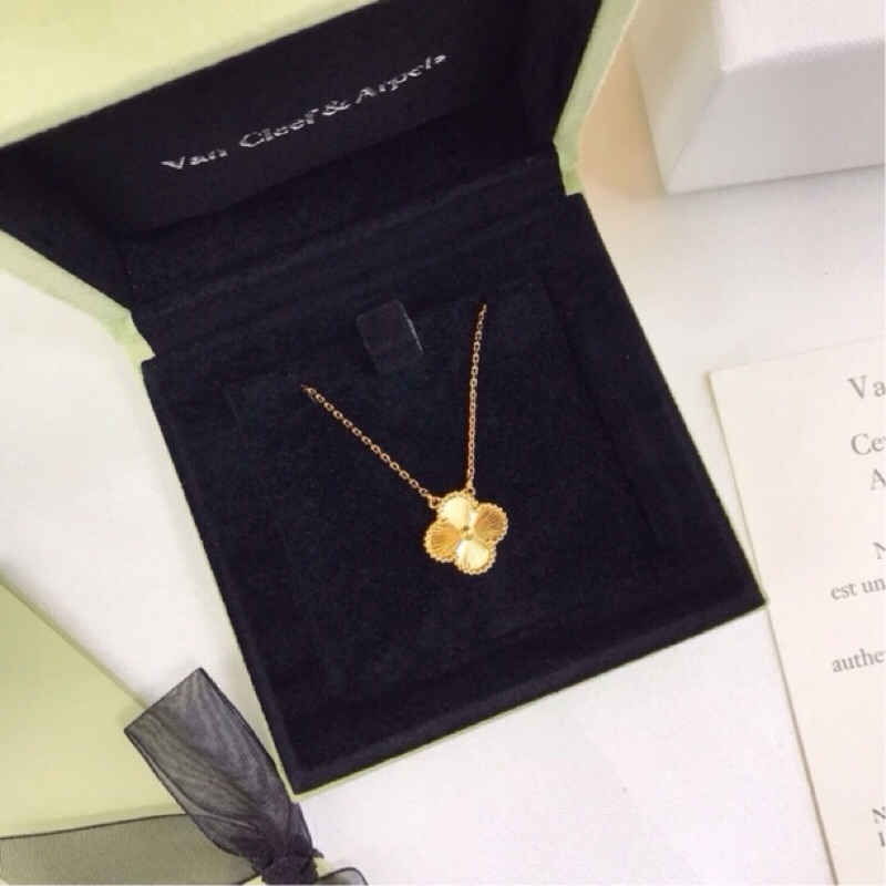 [ทักแชทก่อนสั่งซื้อ] สร้อยคอ van cleef งานดีสุด!! อุปกรณ์ครบ fullset ...