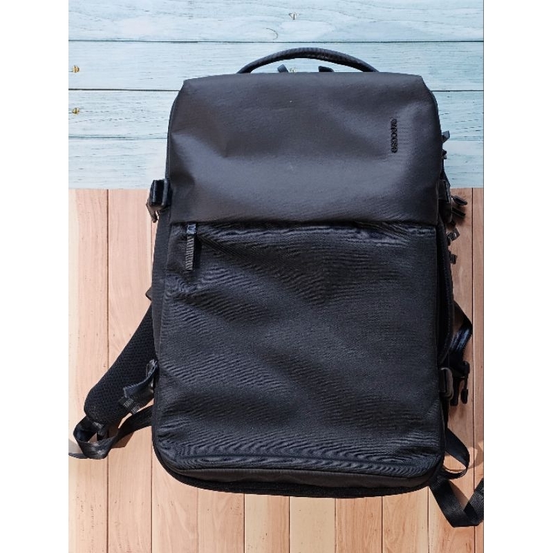 INCASE ARC Travel Pack กระเป๋าโน็ตบุ๊ค | Shopee Thailand