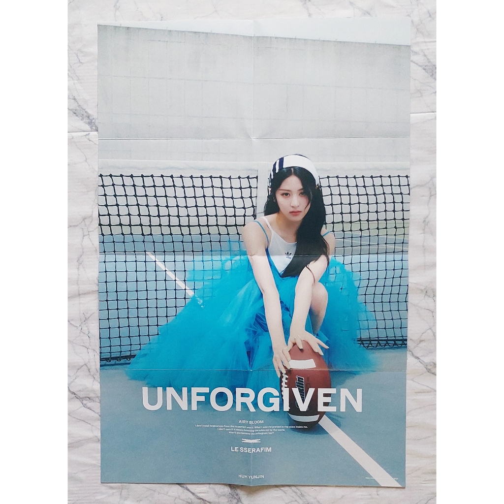 Folded Poster ยุนจิน จาก อัลบั้ม LE SSERAFIM - UNFORGIVEN Japanese ...